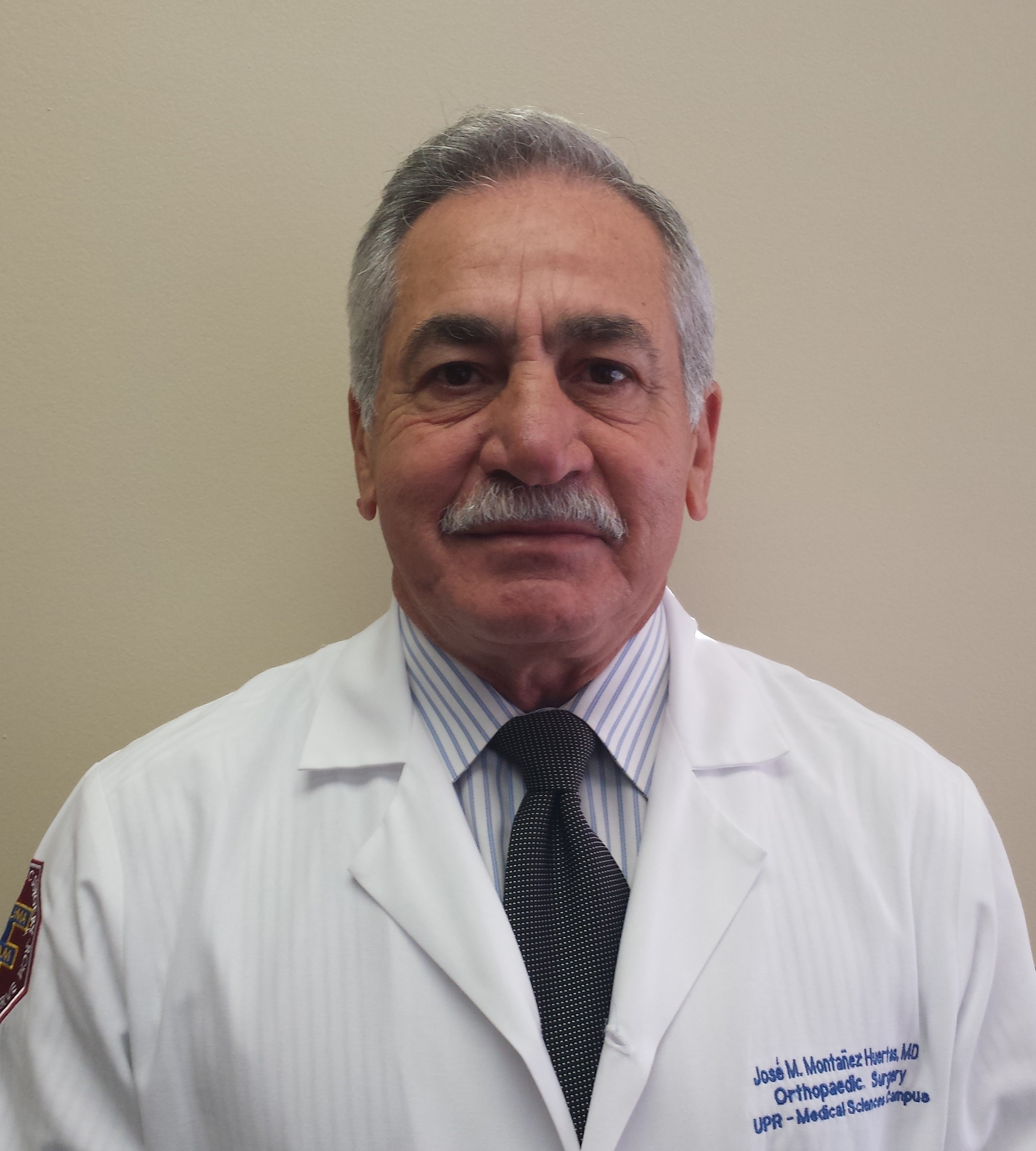 Dr. José M. Montañez-Huertas – Orthopaedic Section